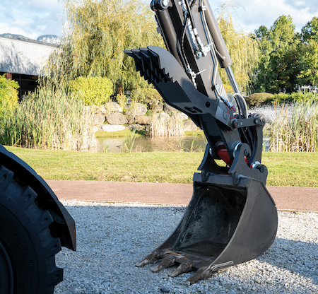 Mecalac Hydraulic Thumb for Two-Piece Boom Buckets - Contractor Supply ...