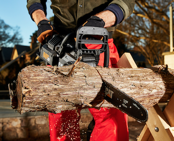 Cat 60V 16 Inch Chainsaw - Contractor Supply Magazine