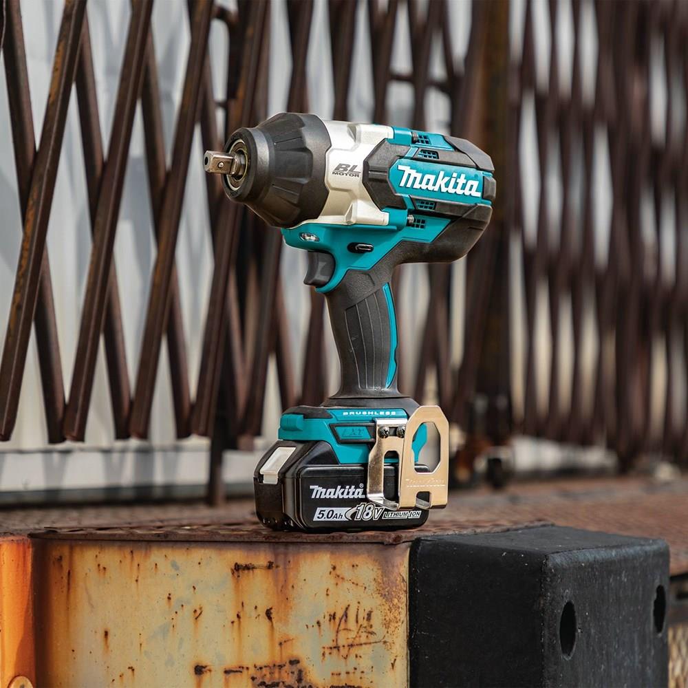 Makita 18V LXT 3-Speed 1/2 inch Square Drive Impact Wrench with Detent ...